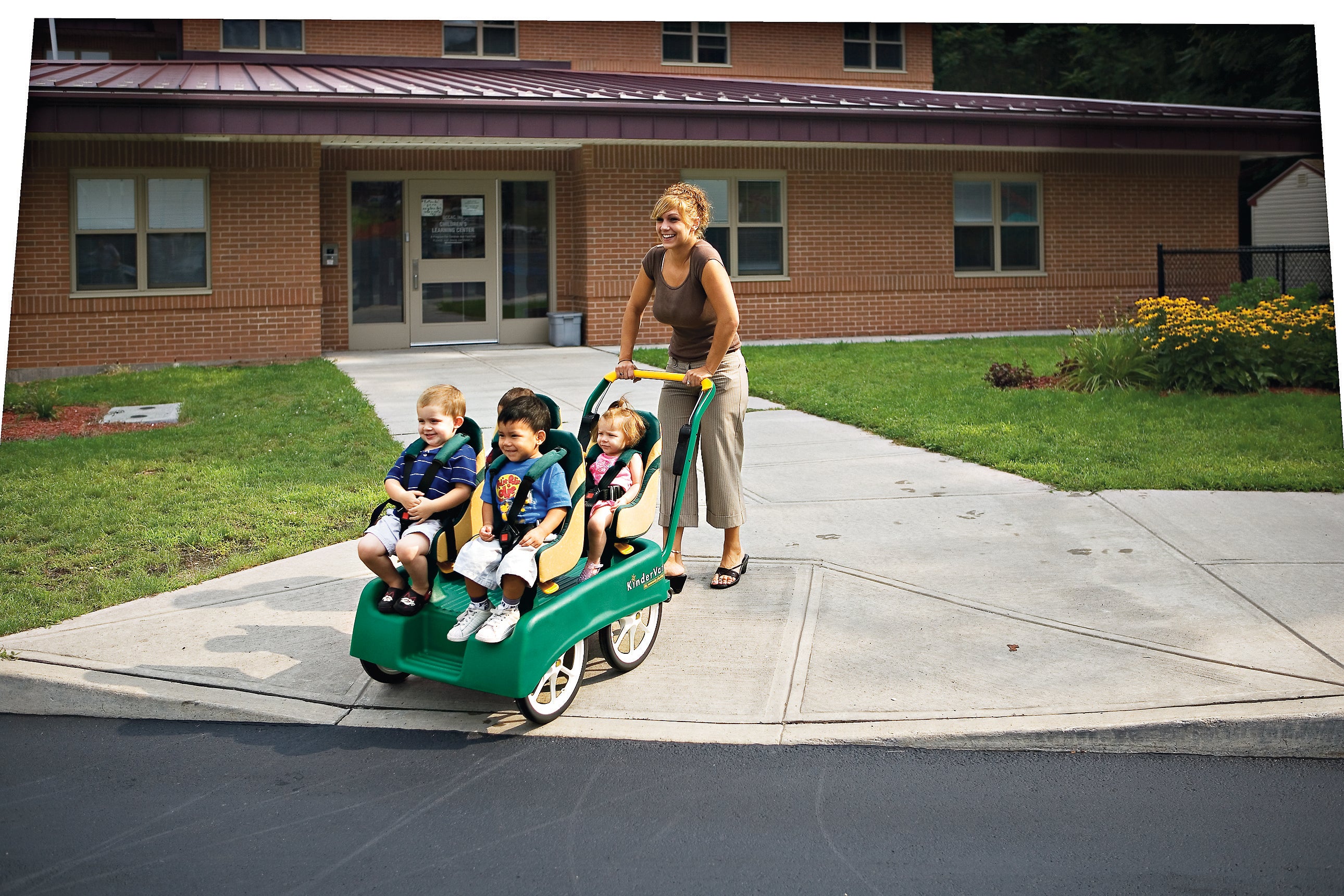 Poussettes KinderVan — Brault & Bouthillier